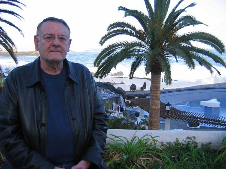 El histórico sindicalista valenciano César Llorca presenta sus libros ...